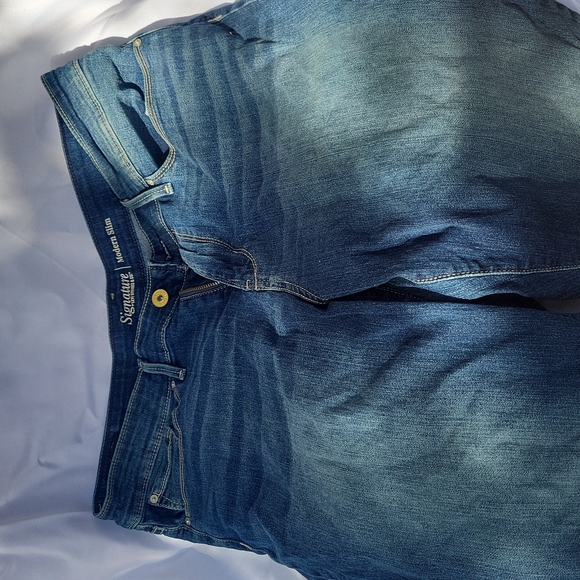 Signature by Levi Strauss | Jeans | Modern Slim Levi Signature Jeans ...